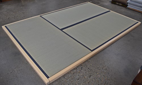 Blue Brocade Tatami Mat: Decorative Japanese Quality - Gold Coast
